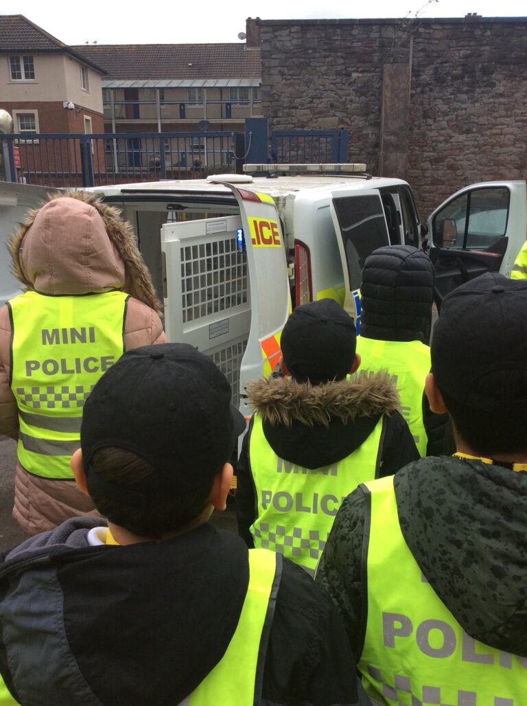 Mini Police Programme - Evergreen Primary Academy
